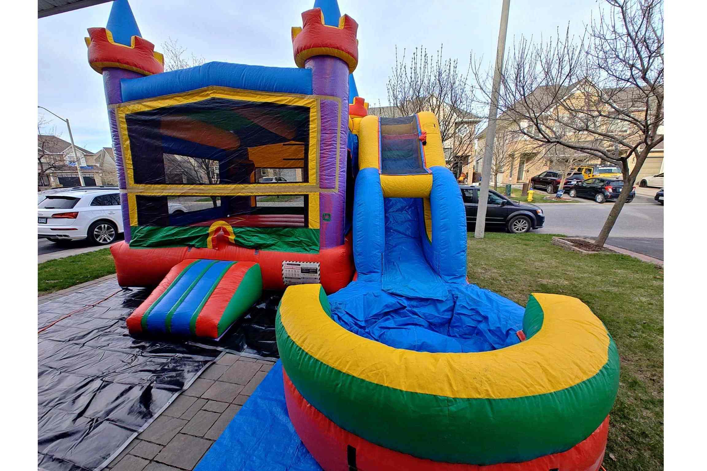 Rainbow Bouncy Castle & Slide Rental | Ottawa & Gatineau Inflatables